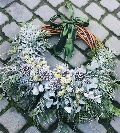 Christmas Wreath Weaving - Adult and Community Education - Papanui High...